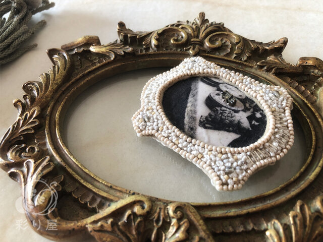 ブローチ【nostalgie～憂いのライオン】 | iichi ハンドメイド・クラフト作品・手仕事品の通販