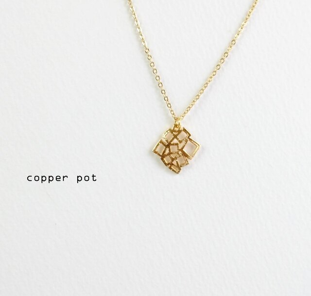 G145 ワンポイントロングチェーンネックレス【7:ゴールド＆ロック】 | iichi ハンドメイド・クラフト作品・手仕事品の通販