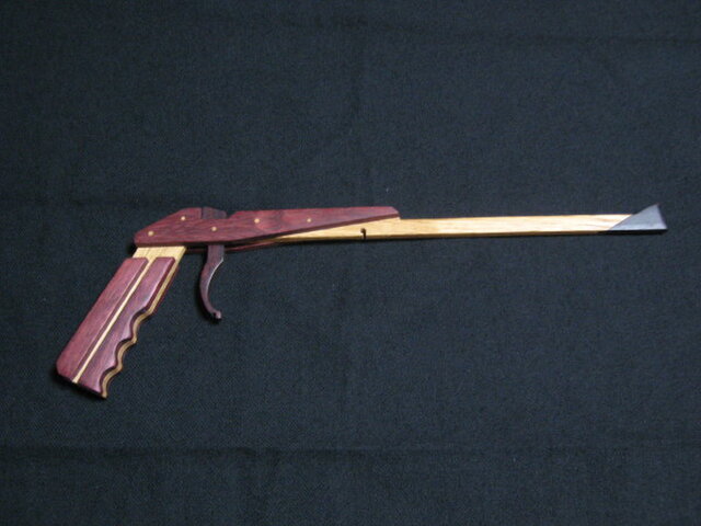 ゴム鉄砲：D-角 | iichi 日々の暮らしを心地よくするハンドメイドやアンティークのマーケットプレイス