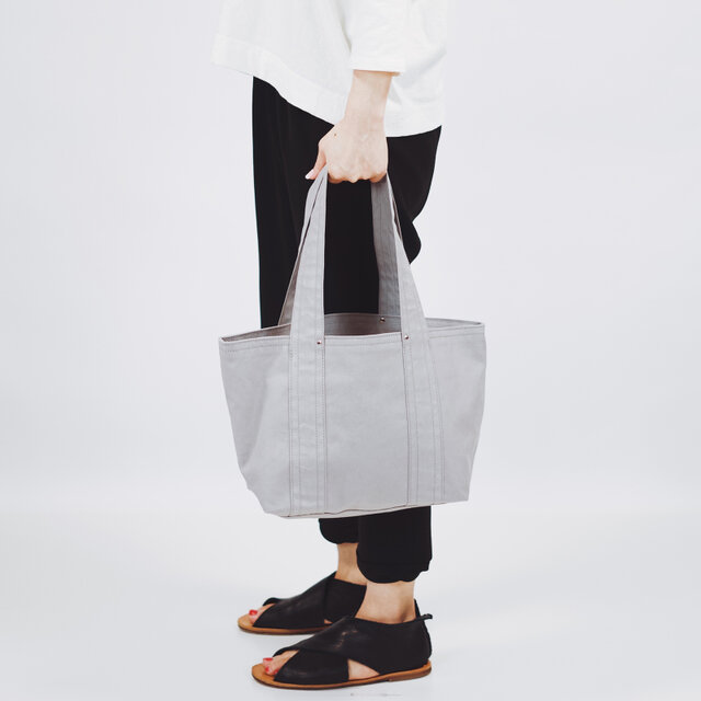 Iterate small | ライトグレー | iichi ハンドメイド・クラフト作品・手仕事品の通販