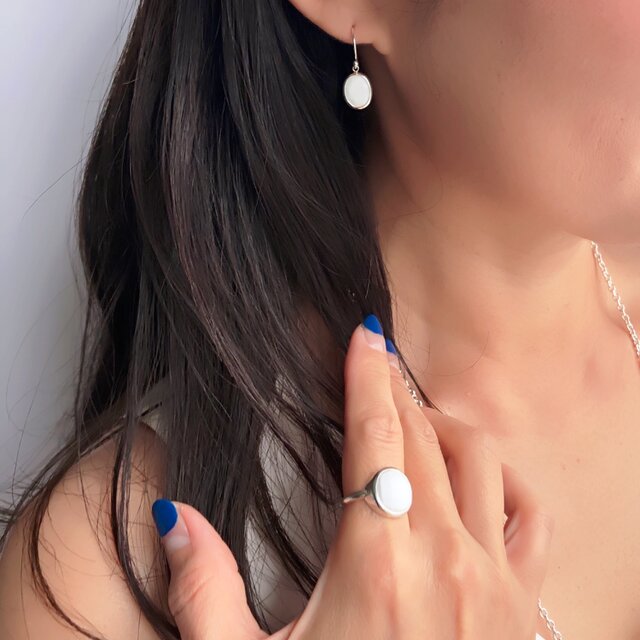 White Oval Pierce-Silver925 | iichi ハンドメイド・クラフト作品・手仕事品の通販