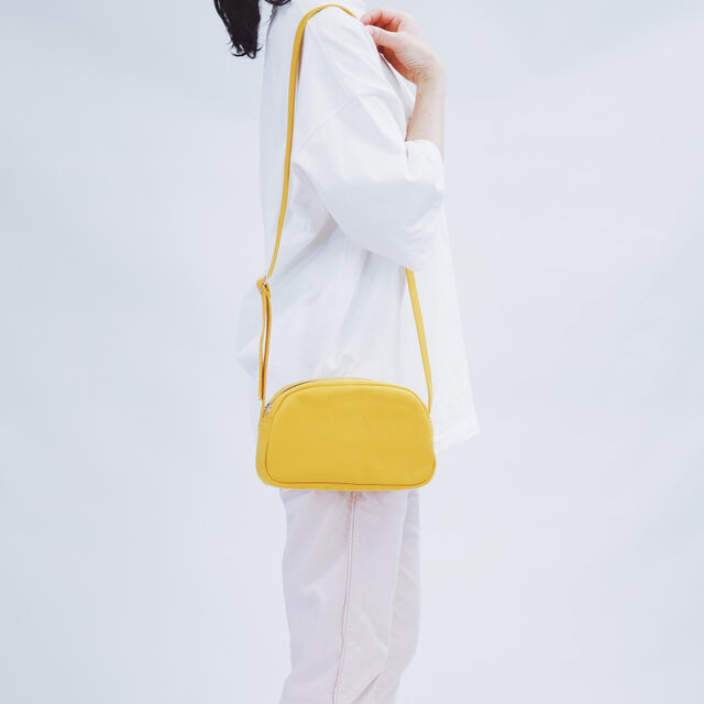 POCHETTE small | マスタード | iichi ハンドメイド・クラフト作品・手仕事品の通販