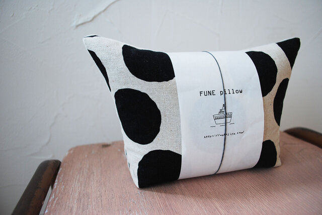 小さい船枕『FUNE：S』 | iichi ハンドメイド・クラフト作品・手仕事品の通販