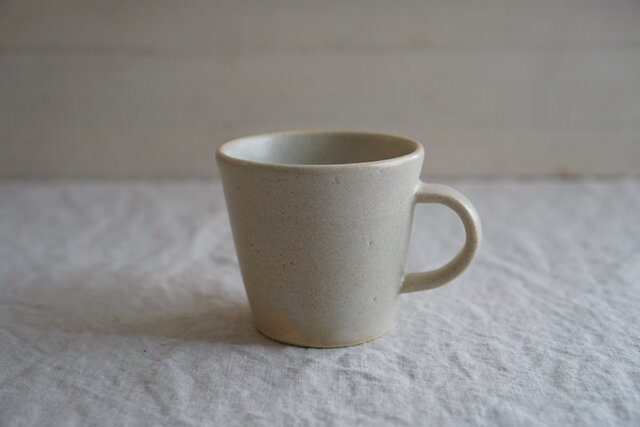 白マットのマグカップ No.904 | iichi ハンドメイド・クラフト作品・手仕事品の通販