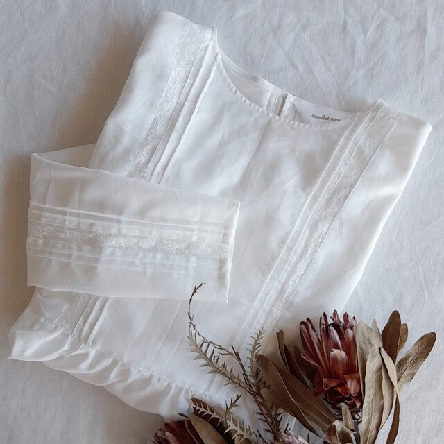 【Mサイズ リバーレースコットンブブラウス】Cattleya | iichi ハンドメイド・クラフト作品・手仕事品の通販