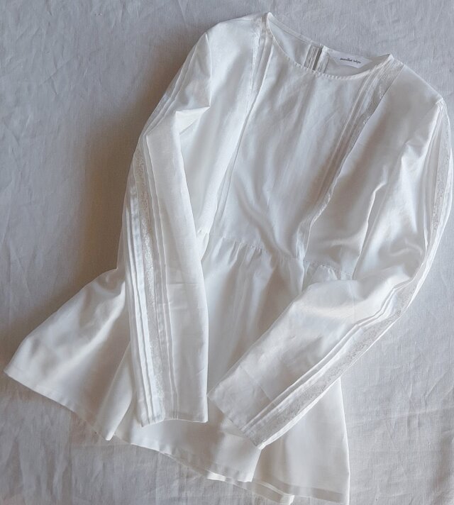 【Mサイズ リバーレースコットンブブラウス】Cattleya | iichi ハンドメイド・クラフト作品・手仕事品の通販