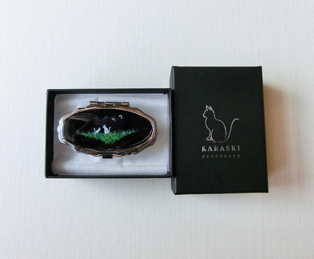 こものいれ004/ねこの親子 | iichi 日々の暮らしを心地よくするハンドメイドやアンティークのマーケットプレイス