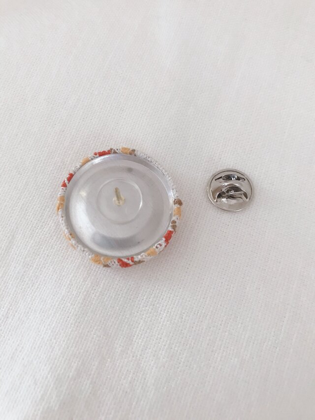 再＊ ブローチ〈紅葉〉2.9cm | iichi ハンドメイド・クラフト作品・手仕事品の通販