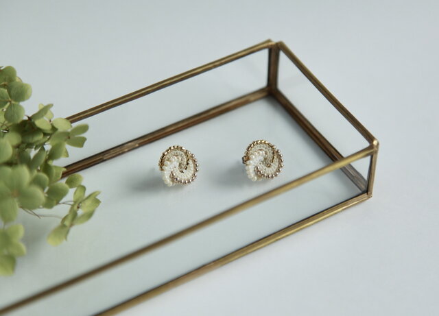 three rings /gold P005-a | iichi 日々の暮らしを心地よくするハンドメイドやアンティークのマーケットプレイス