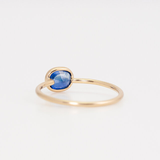 Bicolor sapphire ring / Oval milgrain | iichi ハンドメイド・クラフト作品・手仕事品の通販