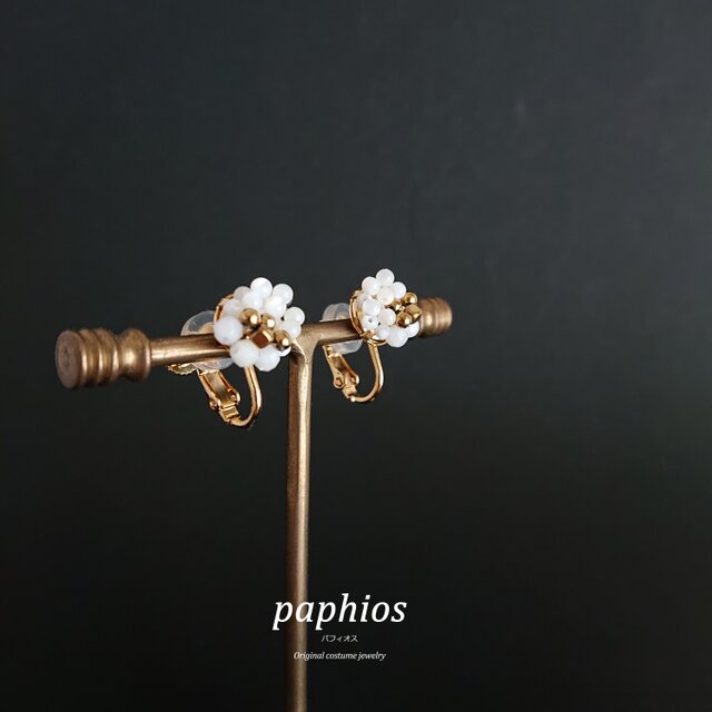 mignon / white | iichi 日々の暮らしを心地よくするハンドメイドやアンティークのマーケットプレイス