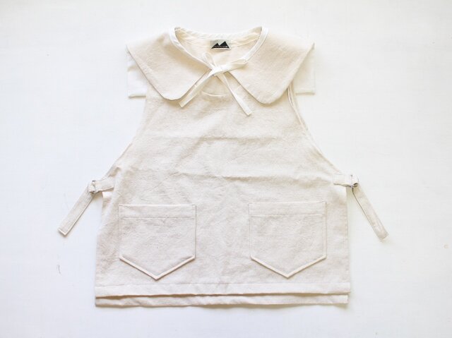 APRON VEST + Attached Flat collar c/#KINARI | iichi ハンドメイド・クラフト作品・手仕事品の通販