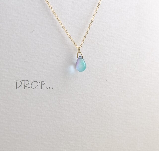 d300-G145 ブルー パープル グラデーション しずく ドロップ ネックレス | iichi ハンドメイド・クラフト作品・手仕事品の通販