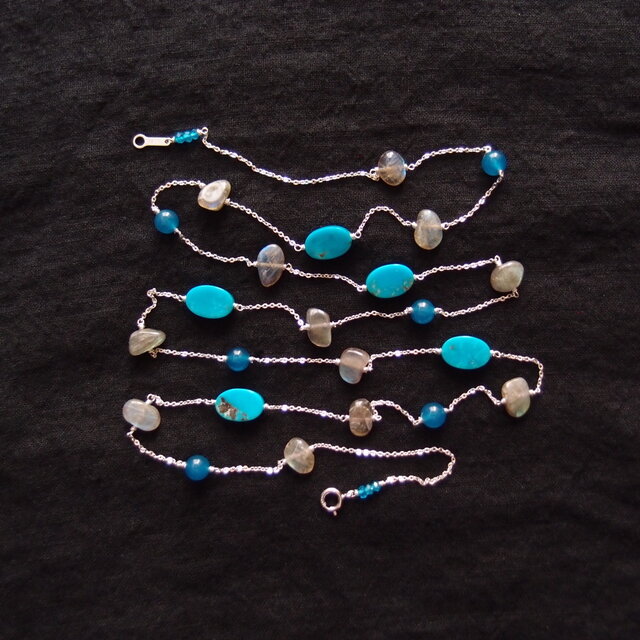 【再入荷】送料無料【silver】ターコイズのステーションネックレス／turquoise × labradorite | iichi ...