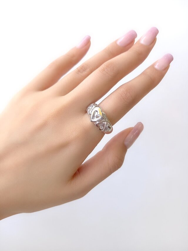 Three Hearts Ring | iichi ハンドメイド・クラフト作品・手仕事品の通販