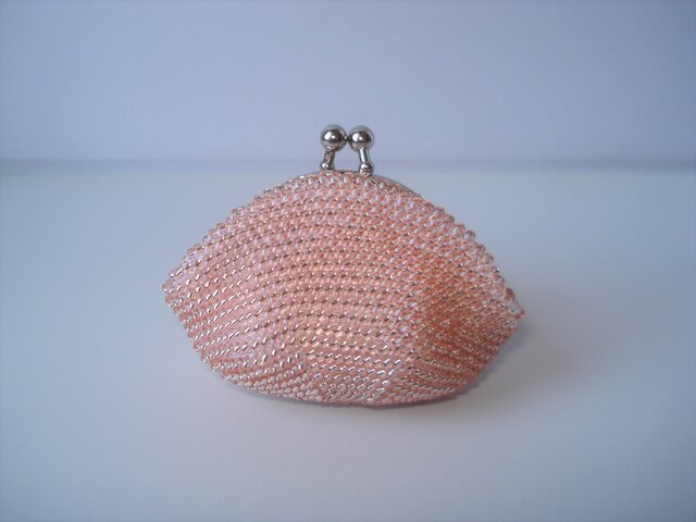 Beaded Purse --Peach Sorbet-- (Petite) | iichi 日々の暮らしを心地よくするハンドメイドやアンティークのマーケットプレイス