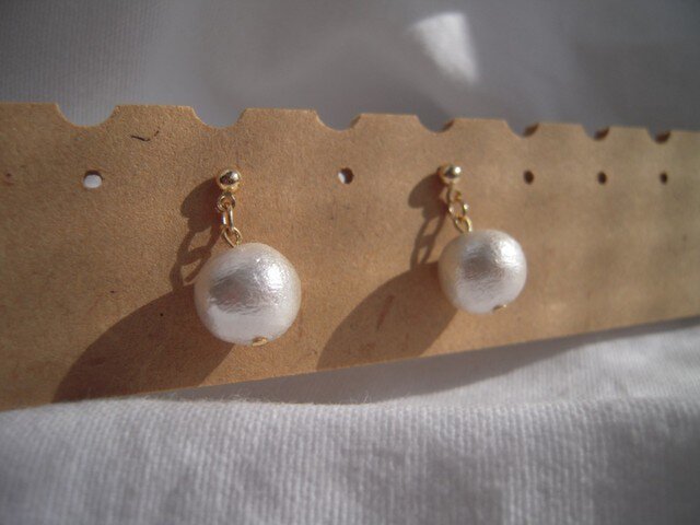 コットンパールピアス Bz-4 | iichi ハンドメイド・クラフト作品・手仕事品の通販