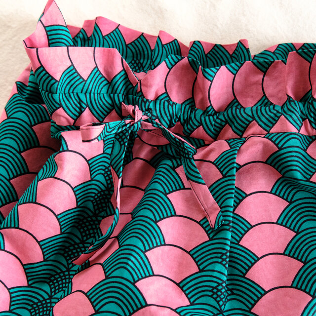 アフリカンワックスプリント バルーンパンツ Pinki | iichi ハンドメイド・クラフト作品・手仕事品の通販