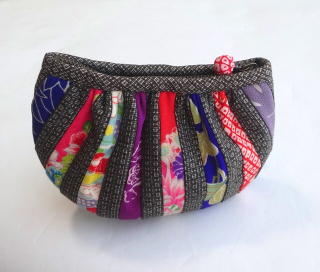 古布 大島 舟形ポーチ no48 | iichi ハンドメイド・クラフト作品・手仕事品の通販