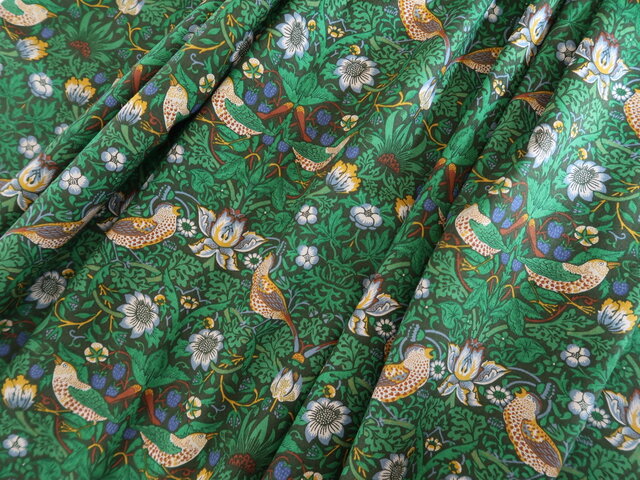 h様オーダー専用画面♡William Morrisいちご泥棒♡タックギャザースカート♡エメラルド | iichi ハンドメイド・クラフト作品・手仕事品の通販