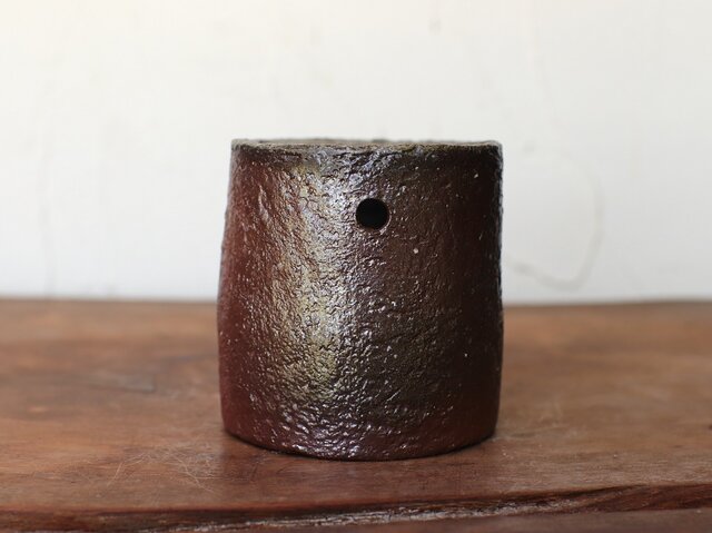 備前焼 掛花入(裂) h3-070 | iichi ハンドメイド・クラフト作品・手仕事品の通販