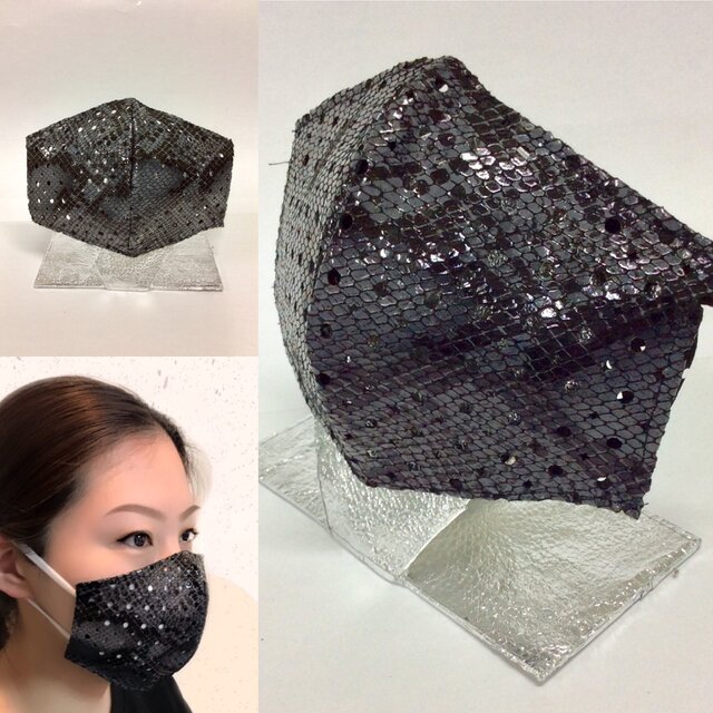 革のマスクカバー/パイソン柄/KISEKAE MASK COVER/革マスク/重ねマスク/お洒落/目立つ/ | iichi ハンドメイド ...