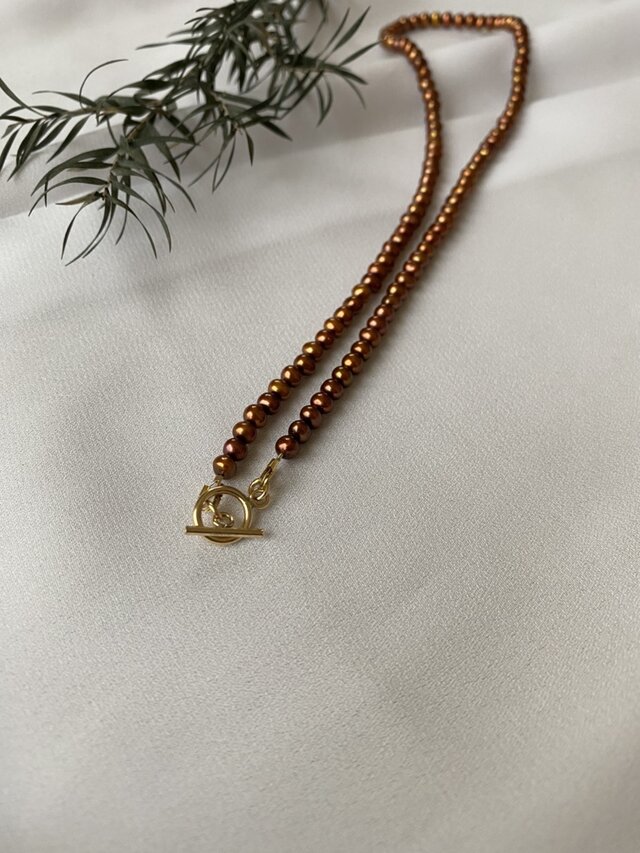 14kgf Pearls Necklaces:Metallic Chocolat Brown | iichi ハンドメイド・クラフト作品・手仕事品の通販