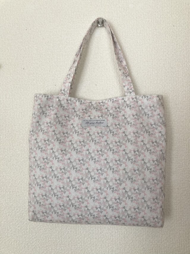 リバティminiバッグ fluttering | iichi ハンドメイド・クラフト作品・手仕事品の通販