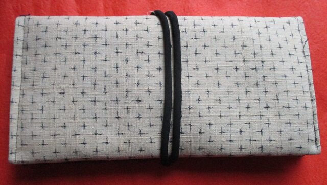 5782 絣柄の紬の着物で作った和風財布・ポーチ＃送料無料 | iichi ハンドメイド・クラフト作品・手仕事品の通販