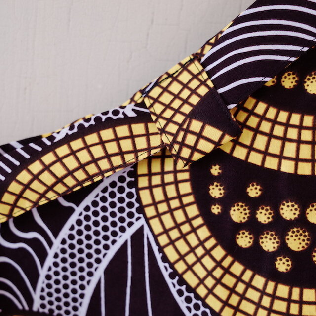 キテンゲ 半円形の巻きスカート funky bubbles | iichi ハンドメイド・クラフト作品・手仕事品の通販