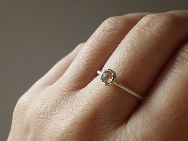 1点もの K10ローズカットダイア0.26ctのリング | iichi ハンドメイド・クラフト作品・手仕事品の通販