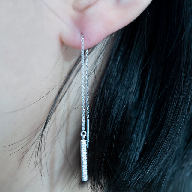 SV925(RH) キュービックジルコニア チェーンピアス ショート / バー | iichi 日々の暮らしを心地よくするハンドメイドやアンティークのマーケットプレイス