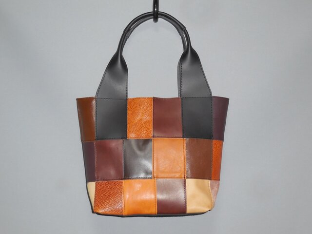 レザーパッチワークハンドバッグ 360 | iichi ハンドメイド・クラフト作品・手仕事品の通販