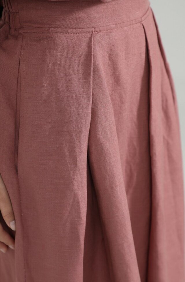 ふわり、ひらり、美しいドレープを描く美形スカート コットンリネン ロングスカート くすんだローズ色 210807-3 | iichi ハンドメイド・クラフト作品・手仕事品の通販