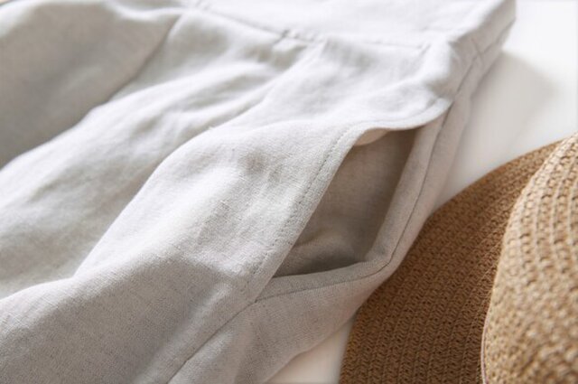 ふわり、ひらり、美しいドレープを描く美形スカート コットンリネンスカート ロングスカート 生成色 210807-4 | iichi 日々の暮らしを心地よくするハンドメイドやアンティークの ...