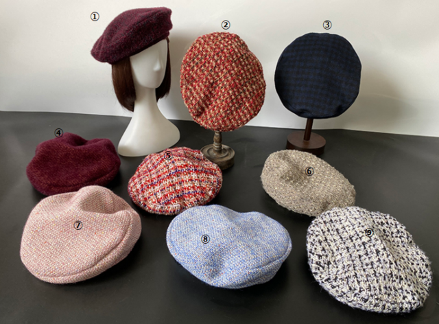 ブルー リンゴベレー☆チェック調節可能なベレー帽 ☆ウール混紡 ☆ぼうし beret | iichi ハンドメイド・クラフト作品・手仕事品の通販