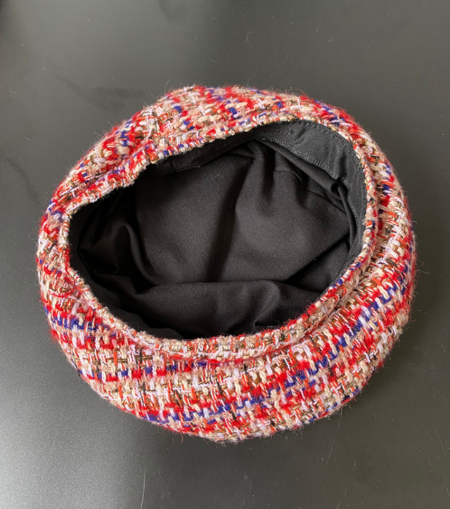 赤 リンゴベレー☆チェック調節可能なベレー帽 ☆ウール混紡 ☆ぼうし beret | iichi ハンドメイド・クラフト作品・手仕事品の通販