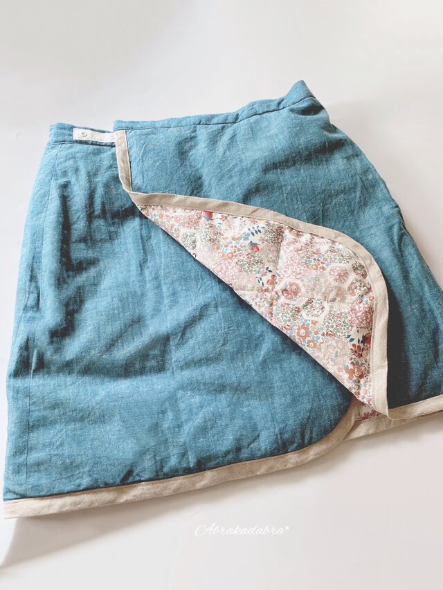Liberty patchwork stories リバーシブル• ダウン ラップオーバースカート（大人） | iichi ハンドメイド・クラフト作品・手仕事品の通販