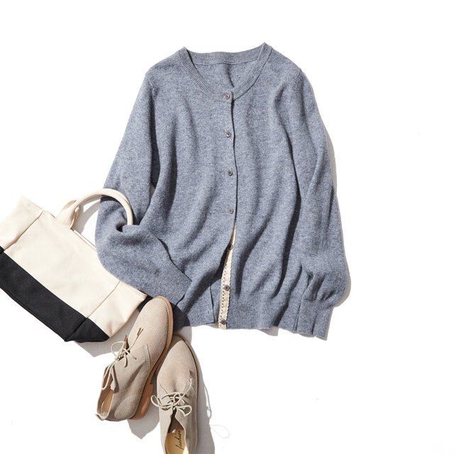 軽くて暖かい、ウール100％カーディガン グレー 211010-3 | iichi 日々の暮らしを心地よくするハンドメイドやアンティークのマーケットプレイス