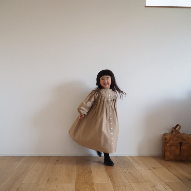 Horse cloth vintage lace one-piece kids 3(120cm~),4(140cm~)size | iichi ハンドメイド・クラフト作品・手仕事品の通販