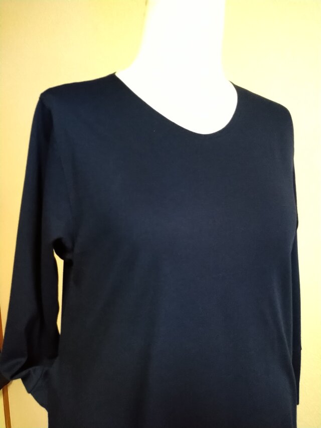 ソフトネイビーのシンプルチュニック。NPO-14 | iichi ハンドメイド・クラフト作品・手仕事品の通販