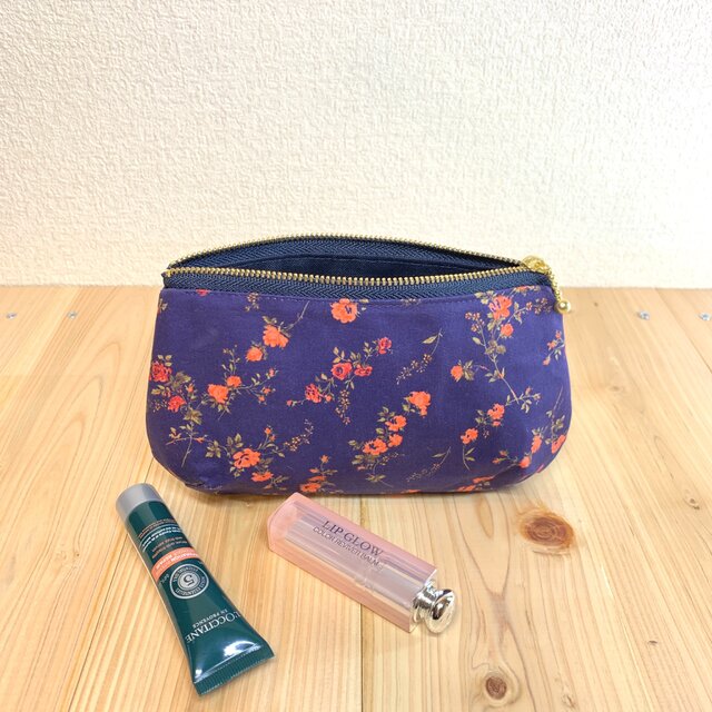 リバティ 角丸ポーチ Mサイズ＜Elizabeth＞(エリザベス) | iichi ハンドメイド・クラフト作品・手仕事品の通販