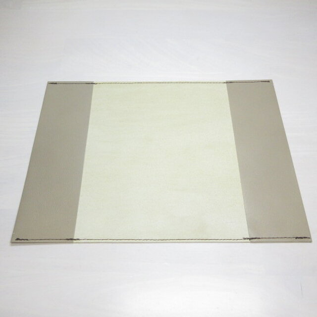 ハヤカワ文庫トールサイズ対応・ベージュ・ゴートスキン・一枚革のブックカバー・0593 | iichi ハンドメイド・クラフト作品・手仕事品の通販