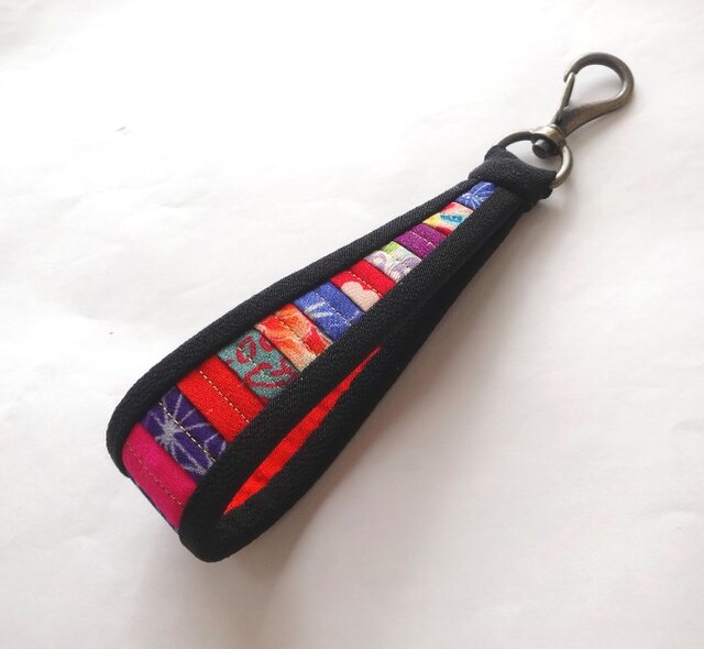 古布 キーホルダー no83 | iichi ハンドメイド・クラフト作品・手仕事品の通販