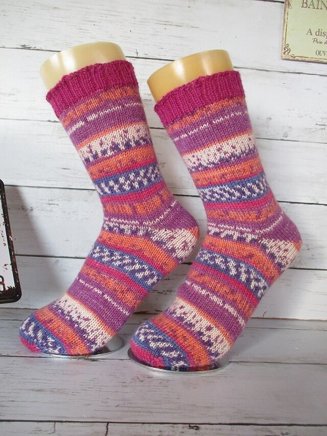 冷え取りソックス Opal Joy 9983 & KFS なでしこ | iichi ハンドメイド・クラフト作品・手仕事品の通販