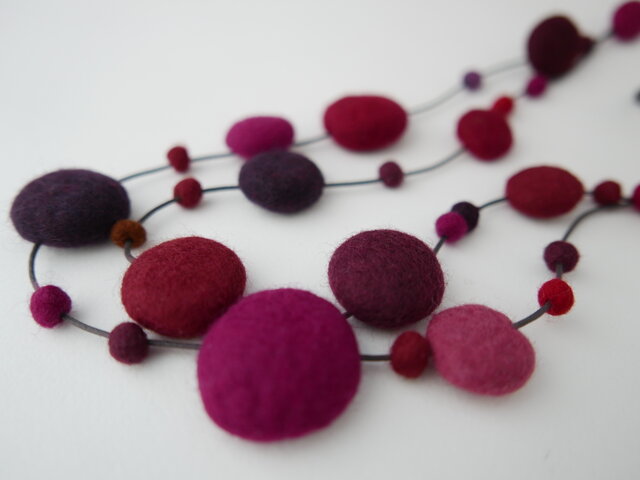 Two steps_P01 | iichi 日々の暮らしを心地よくするハンドメイドやアンティークのマーケットプレイス