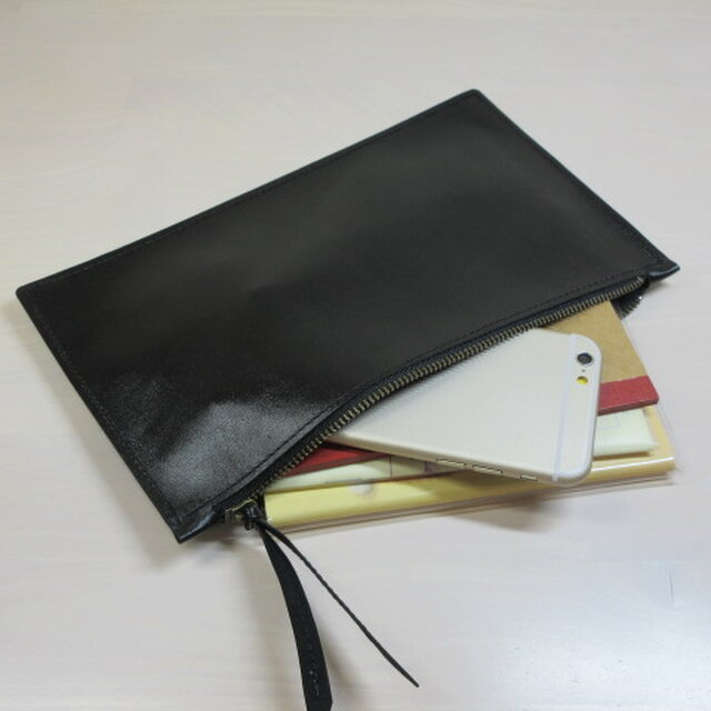 希少カンガルーレザー・A6対応・フラットマルチケース・0262 | iichi ハンドメイド・クラフト作品・手仕事品の通販