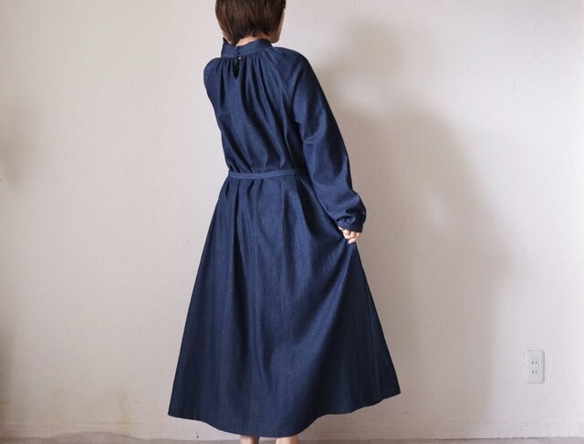柔らかデニムのハイネックワンピ No.203 | iichi 日々の暮らしを心地よくするハンドメイドやアンティークのマーケットプレイス