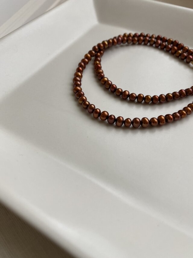 Pearls Necklaces:Metallic Chocolat Brown g | iichi ハンドメイド・クラフト作品・手仕事品の通販
