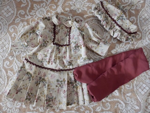 ドール背丈が68～71cm用 マーガレット付き春ドレスとボネ。 | iichi ハンドメイド・クラフト作品・手仕事品の通販